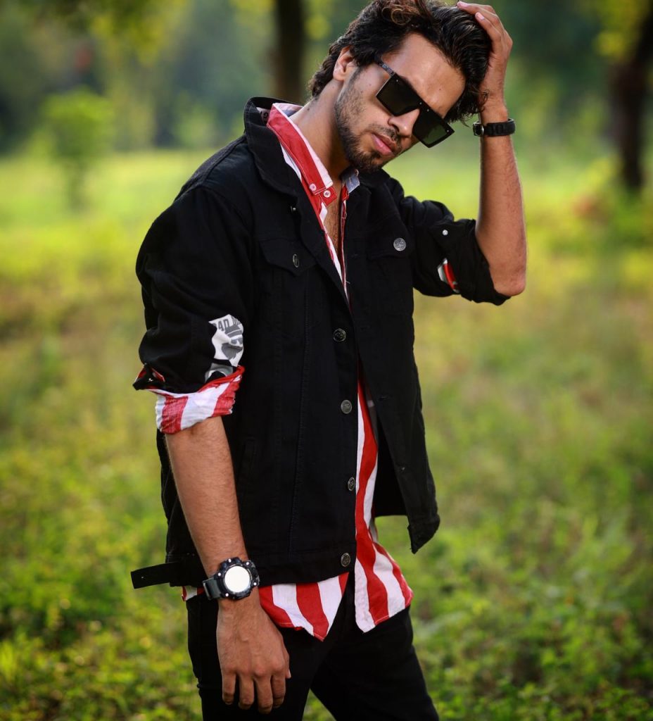 Singer Umair Awan talks about his discovery for music and how it became ...