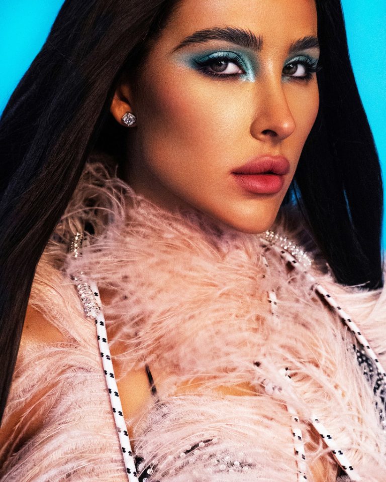 Ely Mova: The path from topmodel to fashion designer | America Daily Post